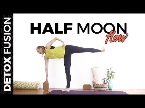 Day 16 - Half Hour Half Moon Sequence | Yoga Balancing Poses (30-Min ...