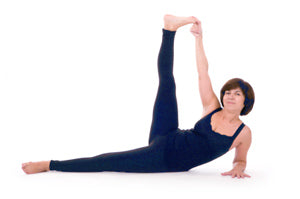 How to Do Sleeping Vishnu Pose in Yoga – EverydayYoga.com