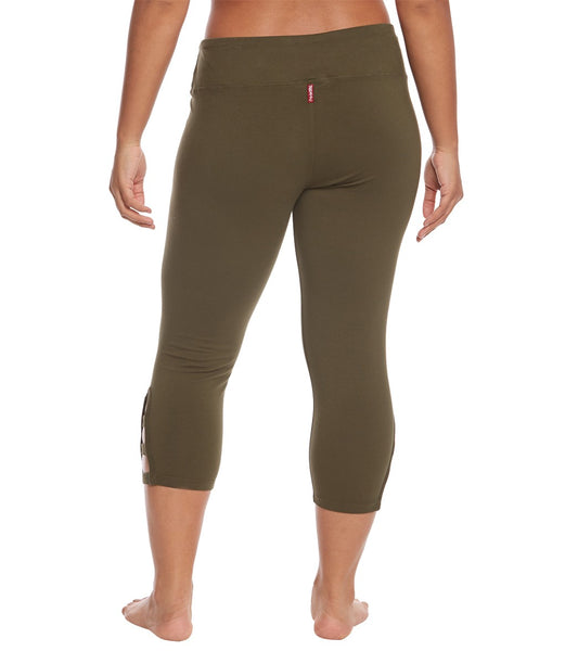 Hard Tail Plus Size Flat Waist Cage Cotton Yoga Capris at EverydayYoga ...