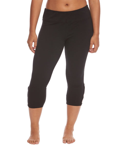 Hard Tail Plus Size Flat Waist Cage Cotton Yoga Capris at EverydayYoga ...